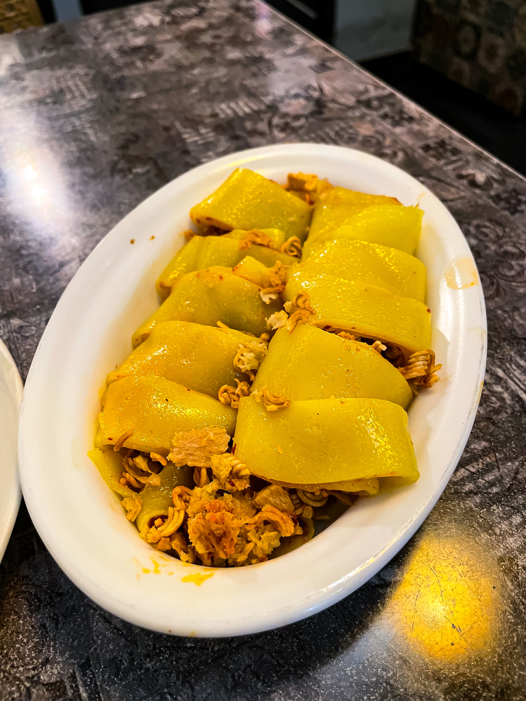 Yo Tibet - The Best Laphing in Delhi - Chowder Singh
